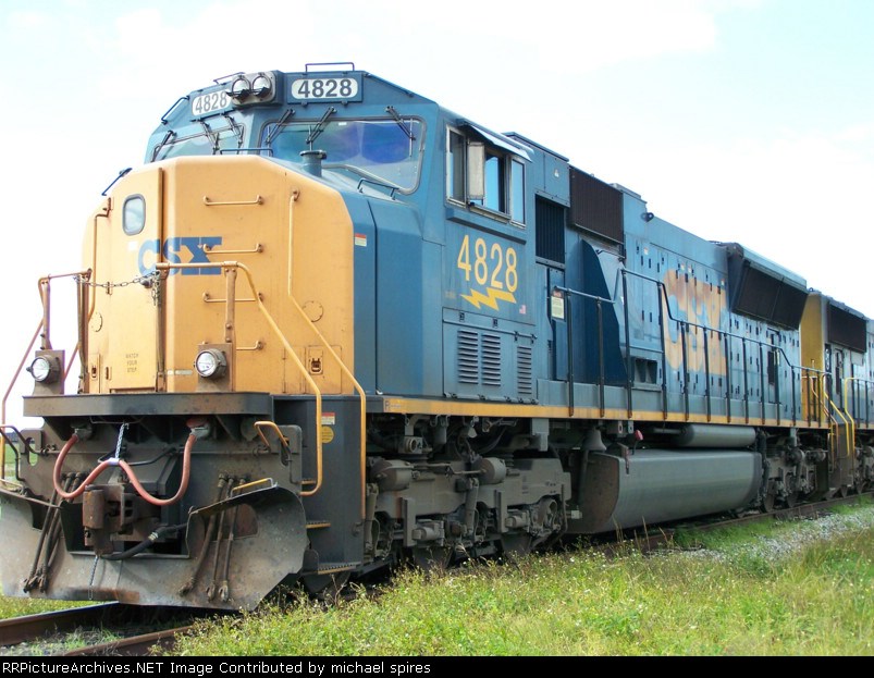 CSX 4828